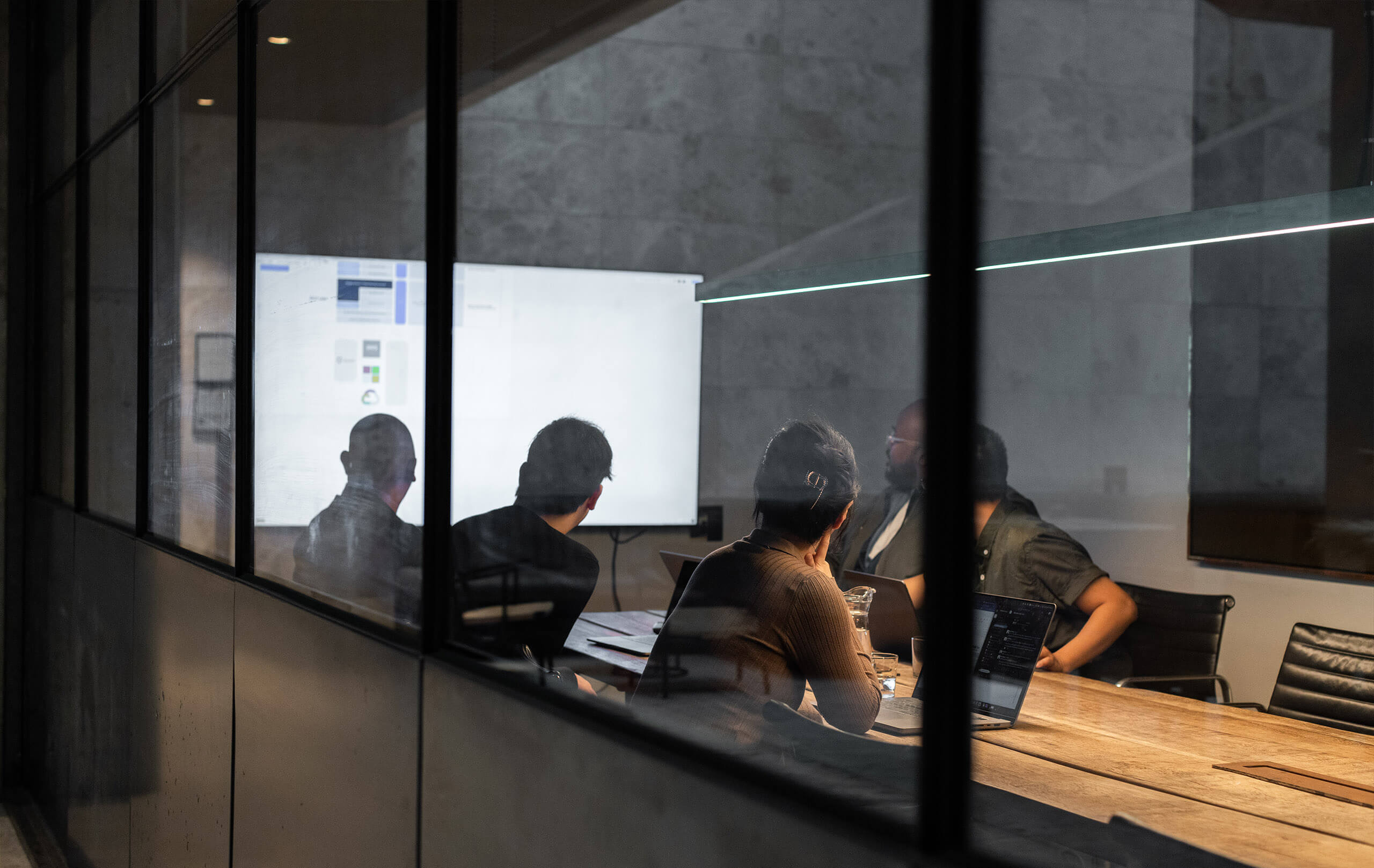 Digital Strategy and Transformation - Restive